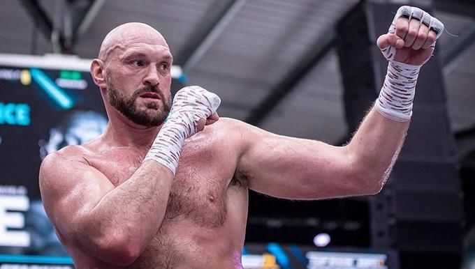 Fury tops the ranking of the best heavyweights according to The Ring